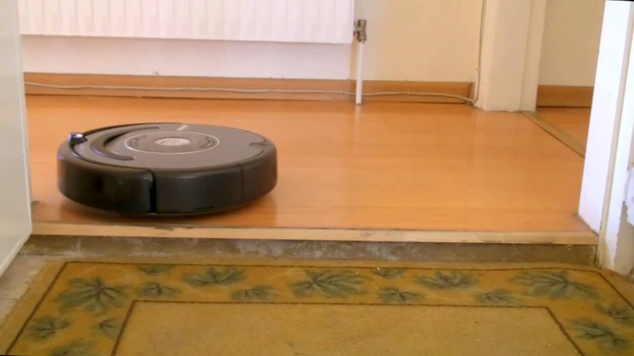 iRobot Roomba 550/560 - YouTube