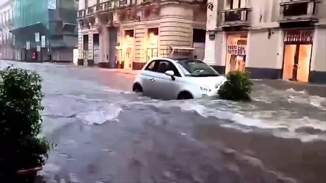 Alluvione A CATANIA 9/9/2015 #FLOOD - YouTube