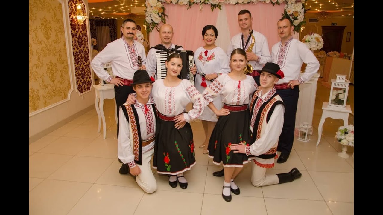 Formația Doina Moldovei. - YouTube