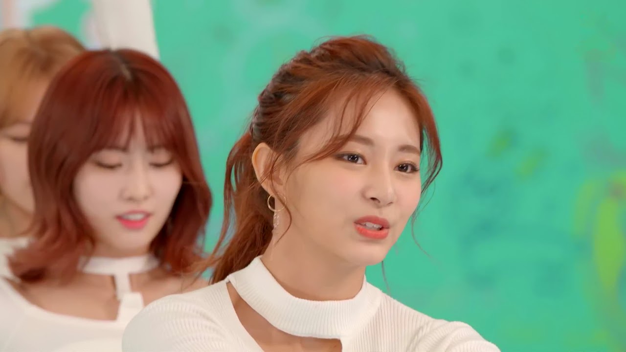 TWICE "Heart Shaker" Studio M/V [4K/60fps Color Graded] - YouTube