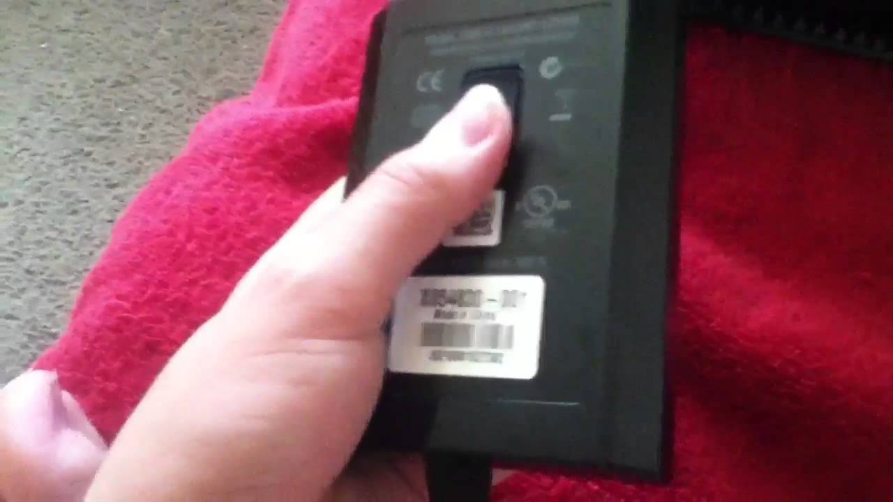 How To Take Out Your Xbox 360 250 GB Hard drive 2014 - YouTube