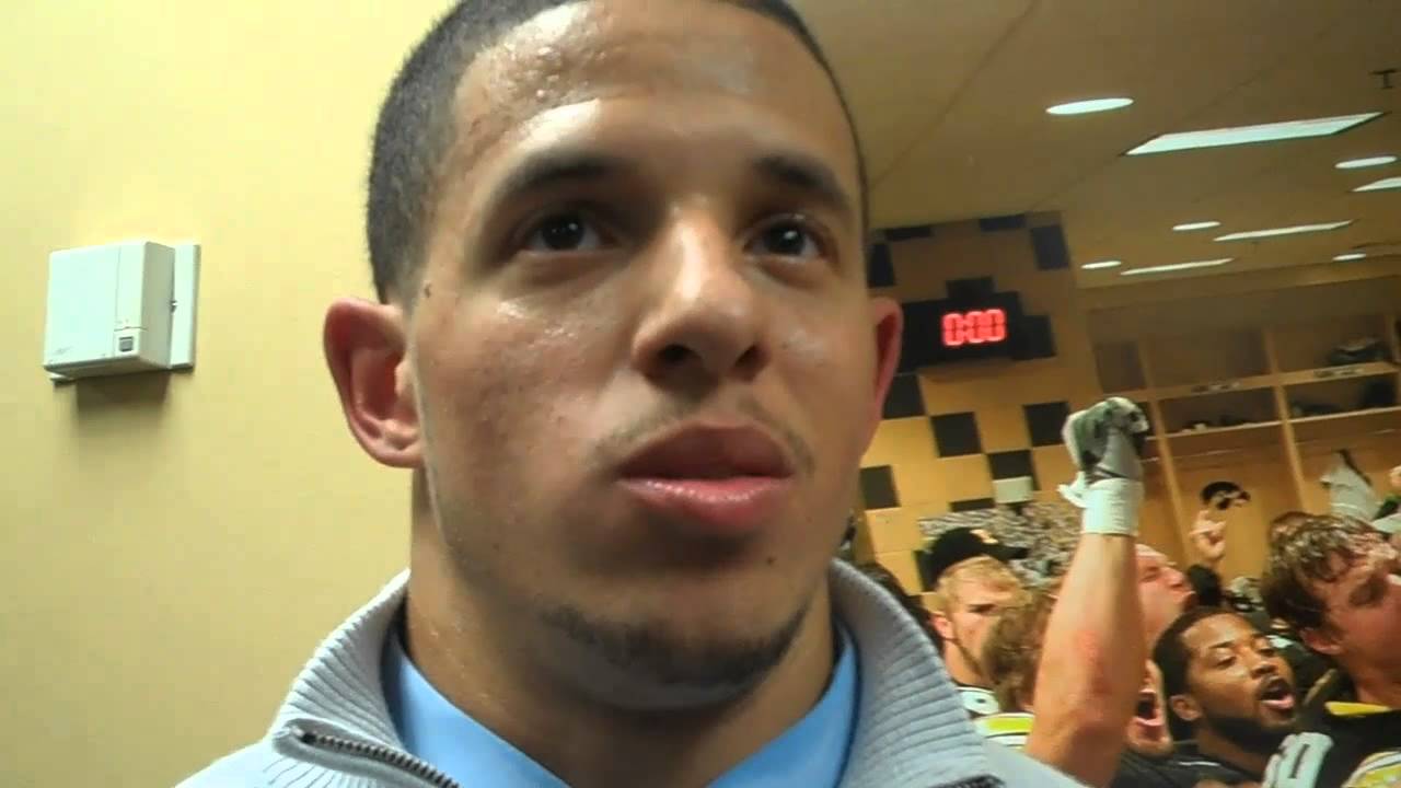 PSU 38, Iowa 14 Jordan Cotton 10/20/2012 HawkeyeDrive.com - YouTube