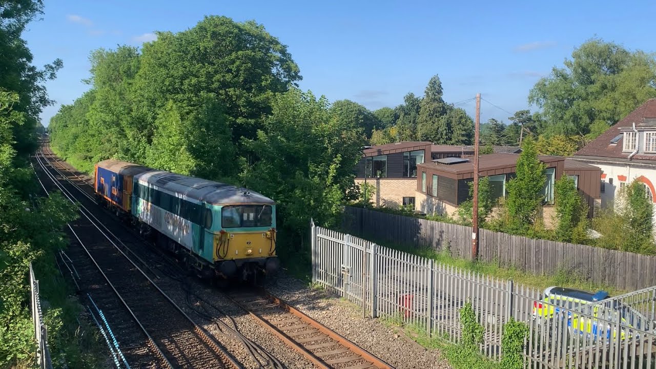 Class 73 | 73202 + 73136 'Mhairi' | Double Header | GB Railfreight ...