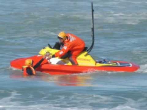 rescue runner - YouTube