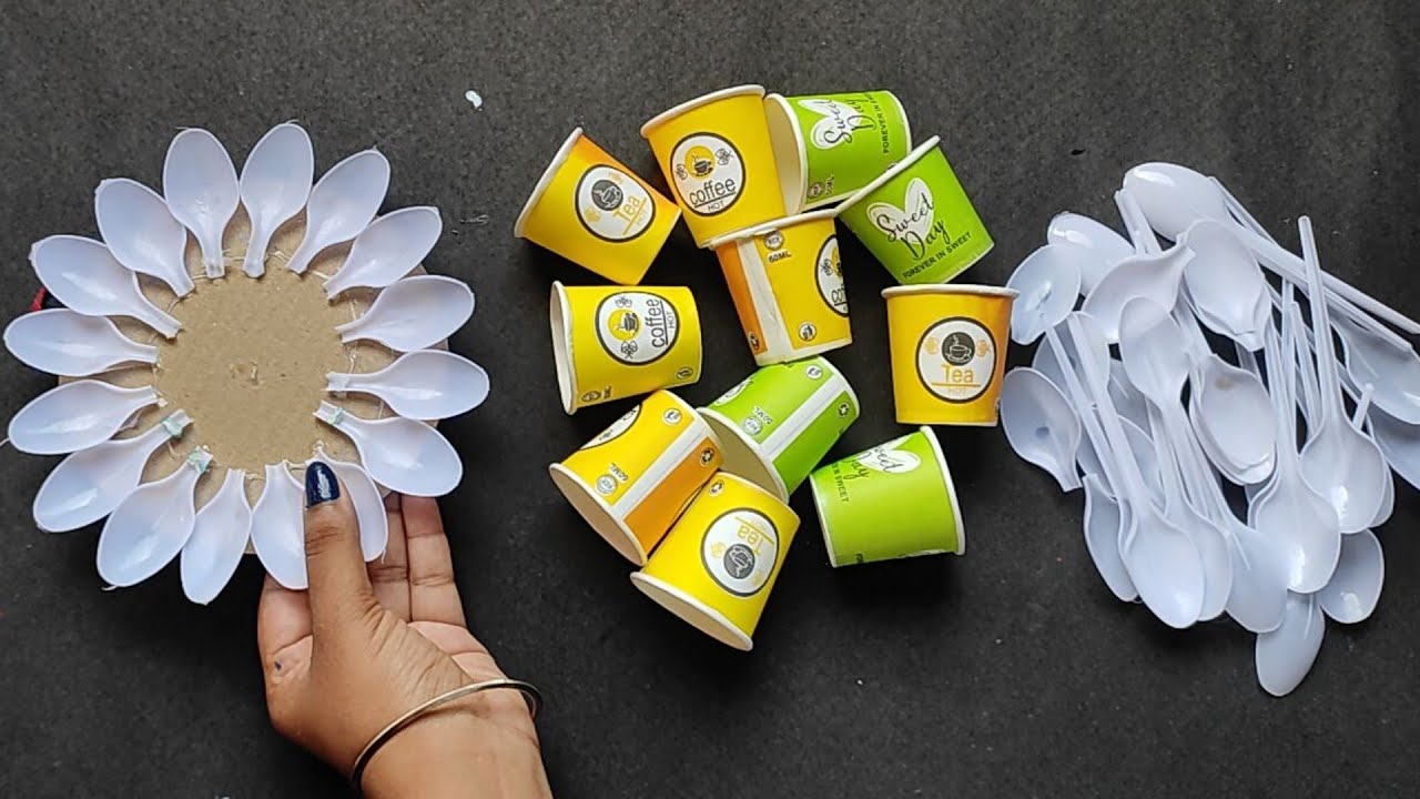 Best Out Of Waste Plastic Spoon Craft Ideas/Independence day ideas# ...