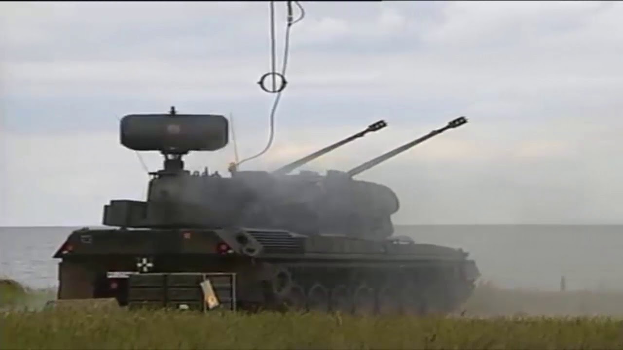 ZSU Gepard 1A2 Germany is top self-propelled anti-aircraft guns in the ...