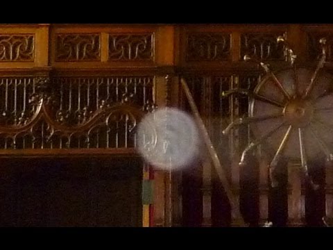 REAL Spirit Orb Orbs Ghost alien caught on tape / film UFO sightings at ...