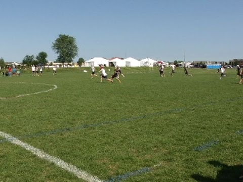 Ultimate Frisbee reaches new heights in Blaine