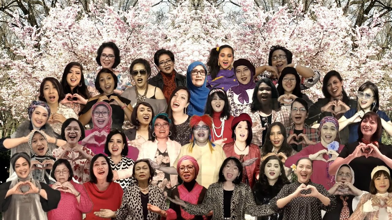 Alumni PSM ITB Females - Medley 6 Dekade Lagu Pop Indonesia - YouTube