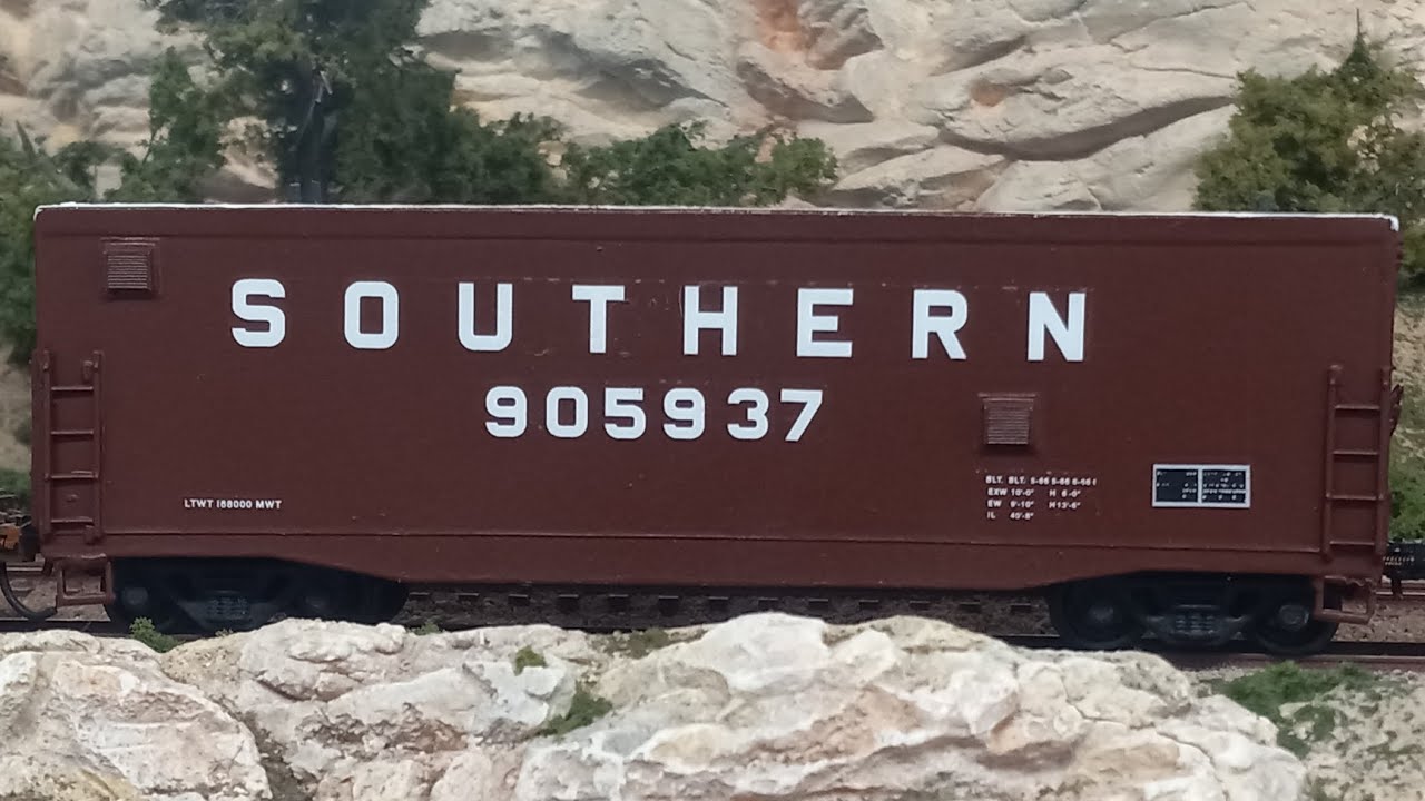 Southern Radio Control car ( ho scale) - YouTube