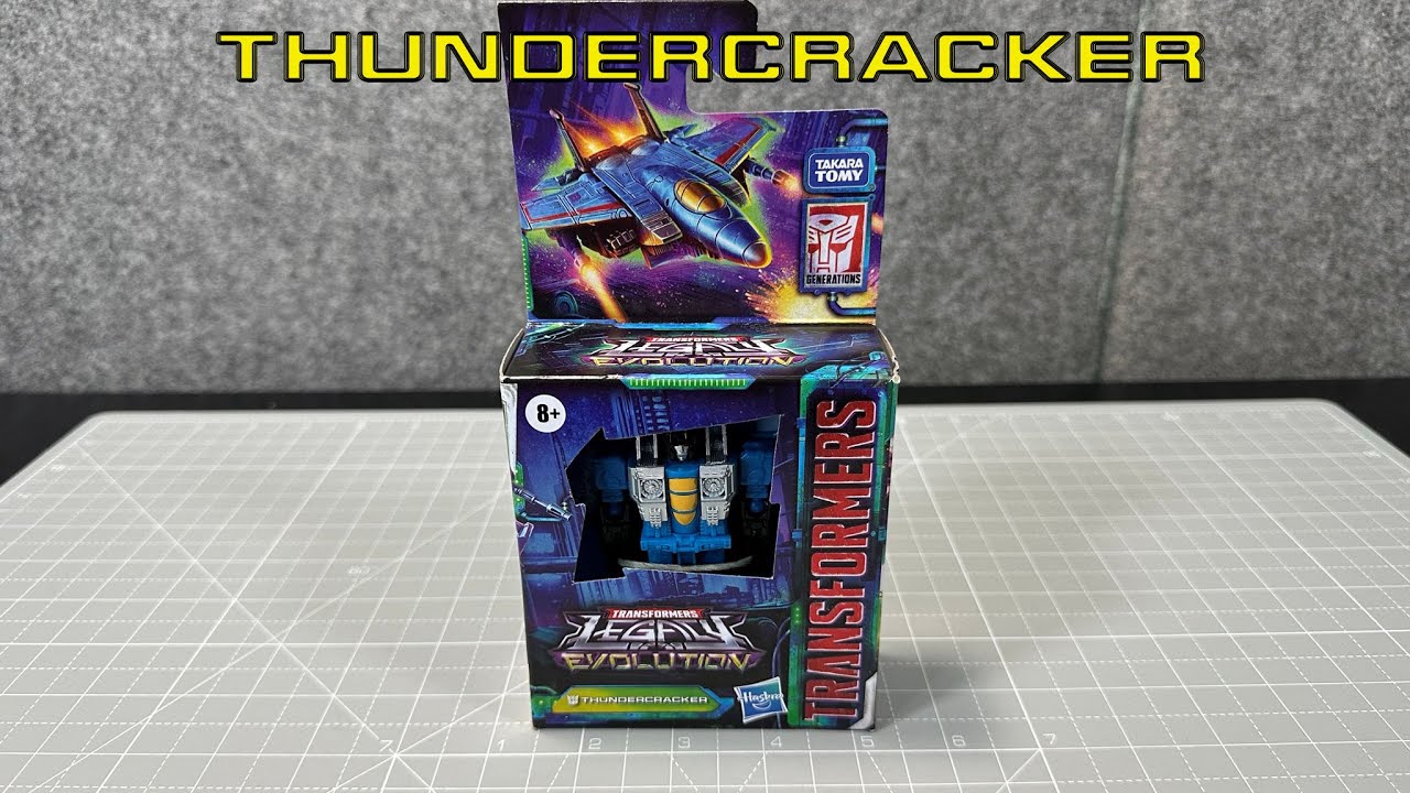 Transformers Legacy Evolution Thundercracker (core class) - YouTube