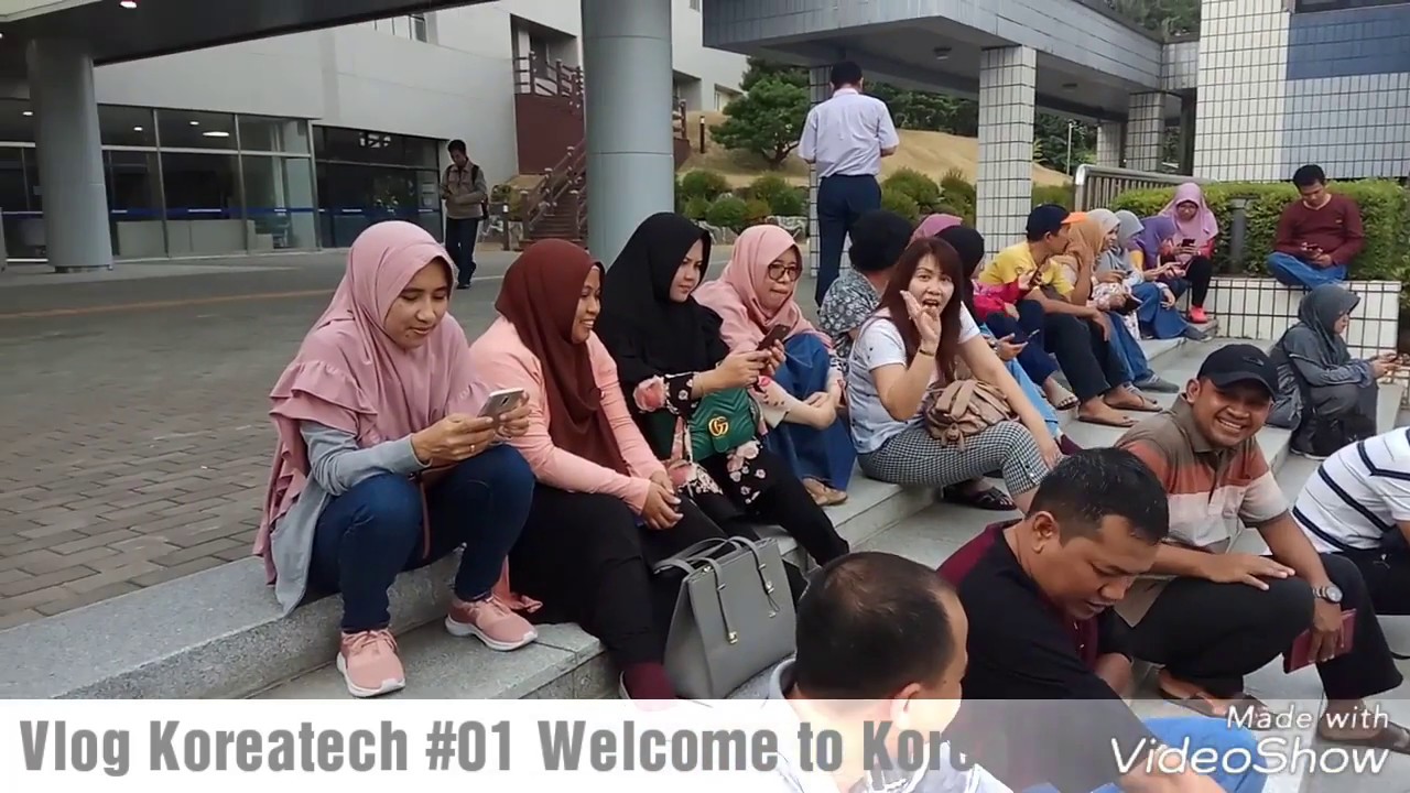 Vlog Koreatech #01 Welcome to Korea - YouTube