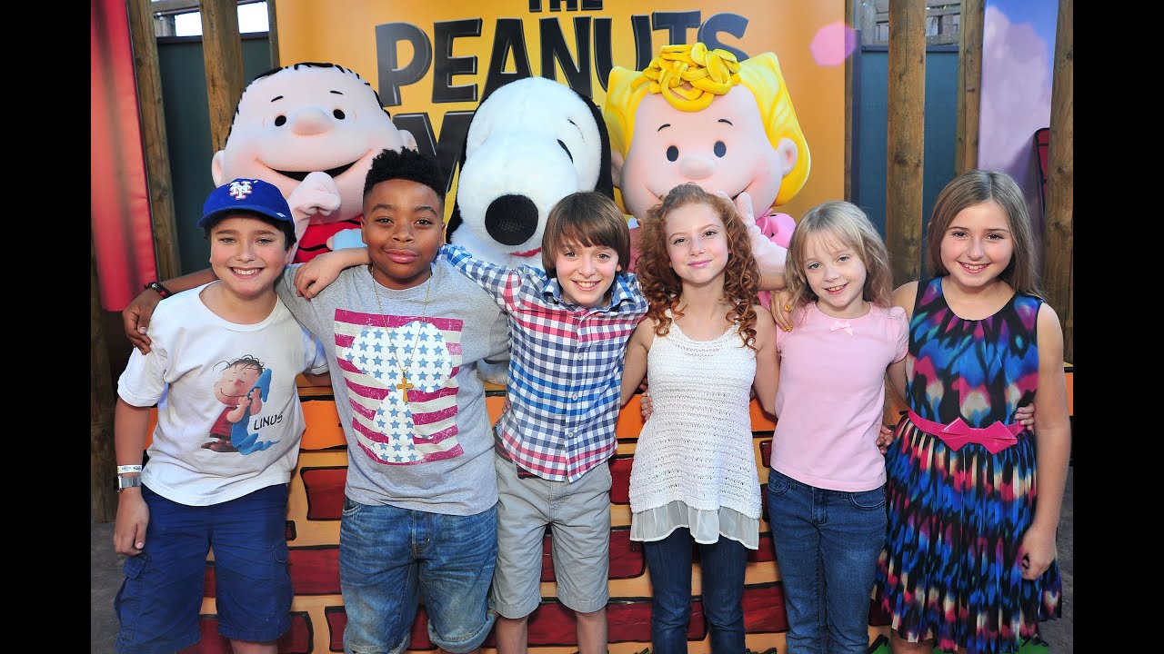 The stars, writer and director of "The Peanuts Movie" appear at Knott's ...
