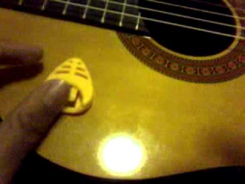 How to tune guitar & pick holder - YouTube