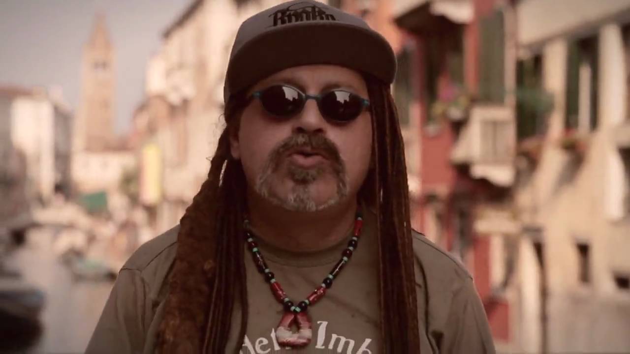 Sir Oliver Skardy & Fahrenheit 451 - Fame un spritz - YouTube