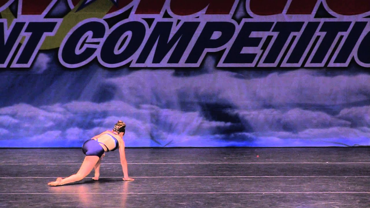 Alyssa Castro "Fighter" Revolution 2015 Paramount Dance Studios - YouTube