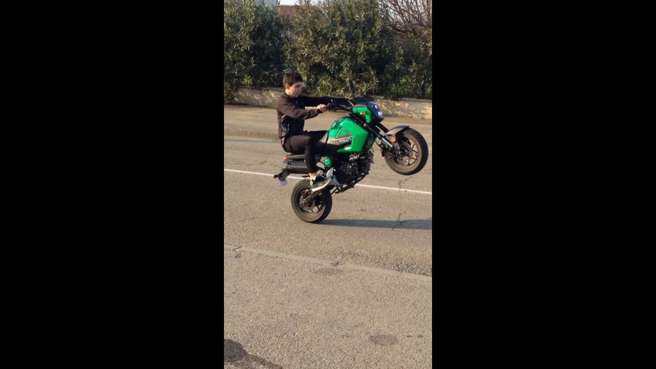 YCF Urban M3 50 - YouTube