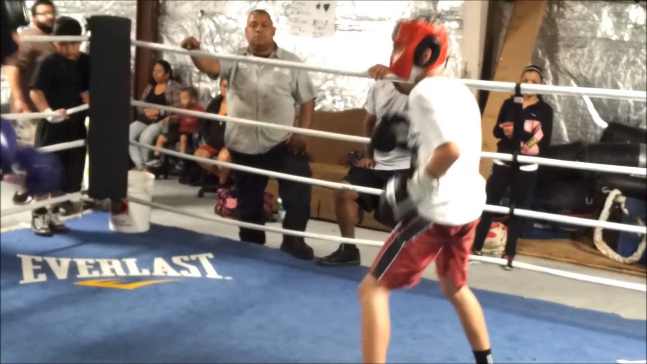 sparring 4th round - YouTube