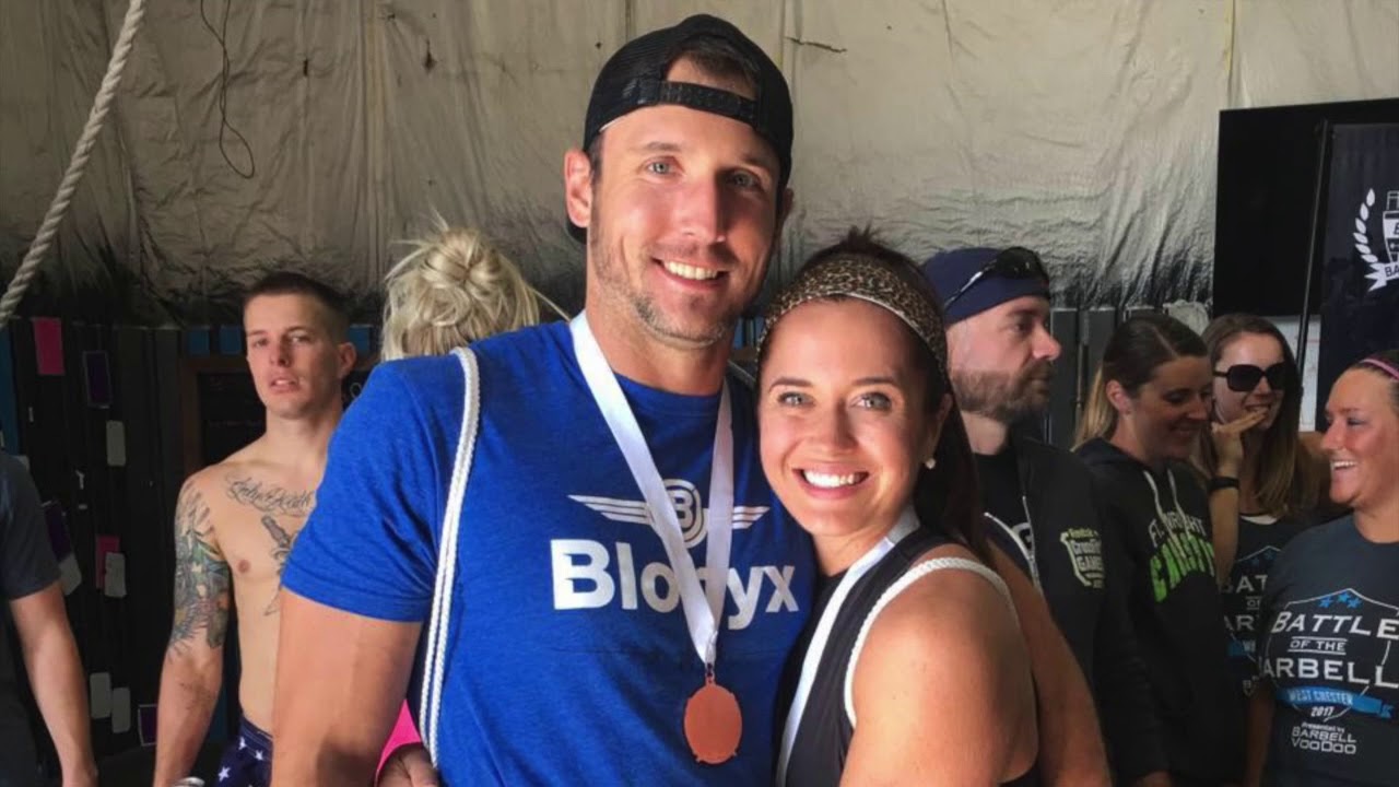 CrossFit Love Story - YouTube