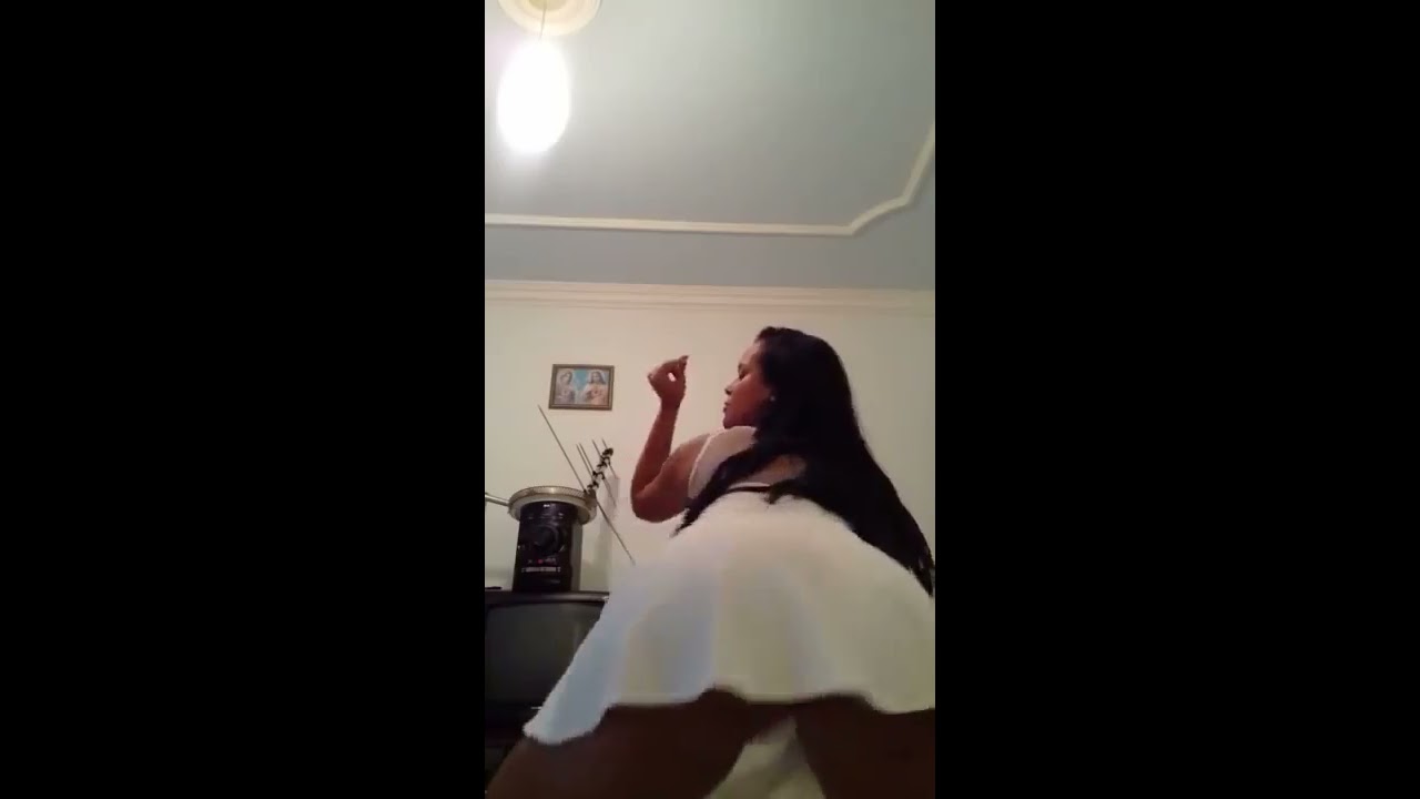 Gostosa Dançando De Vestido Youtube