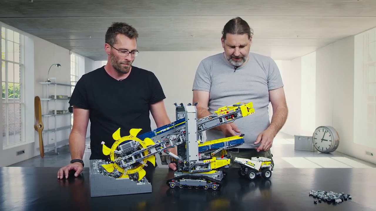 LEGO 42055 Bucket Wheel Excavator - LEGO Technic - YouTube