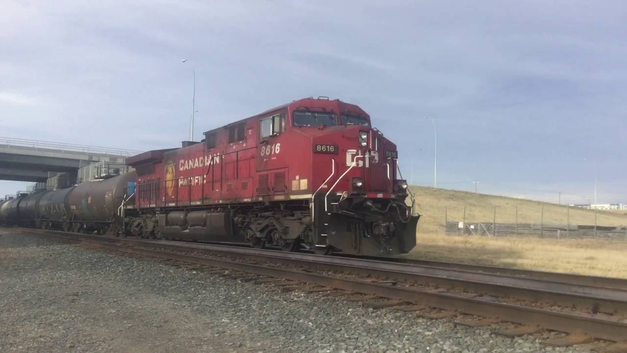 Canadian Pacific 8616 Leads CP 401 at Beddington North - Calgary AB ...