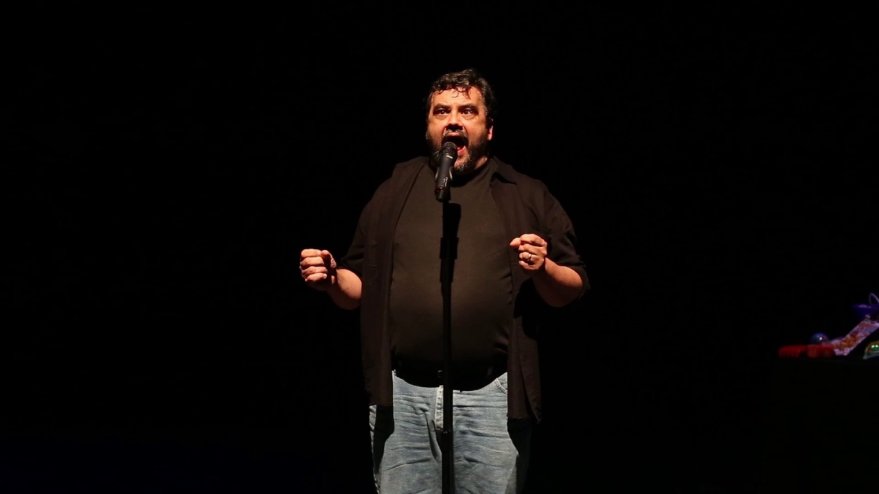 David - "Battle Scars" First Person Arts StorySlam - YouTube