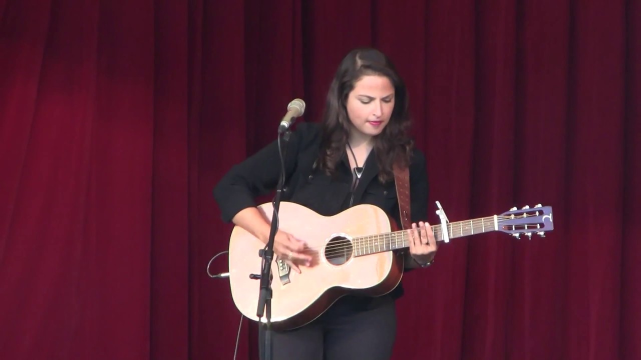 DANNI NICHOLLS (UK) IN TIVOLI GARDENS, COPENHAGEN 1/4 - June 2018 - YouTube