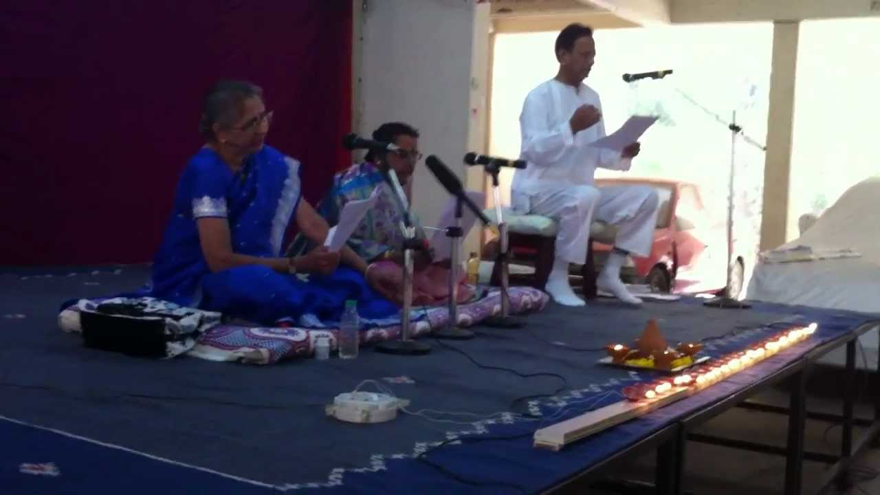 Athashri Hadapsar Diwali Pahat : Aamachya ghari an tumchya ghari.MOV ...