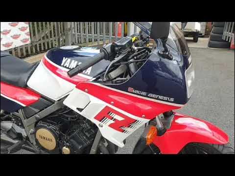 Yamaha FZ750 Genesis - YouTube