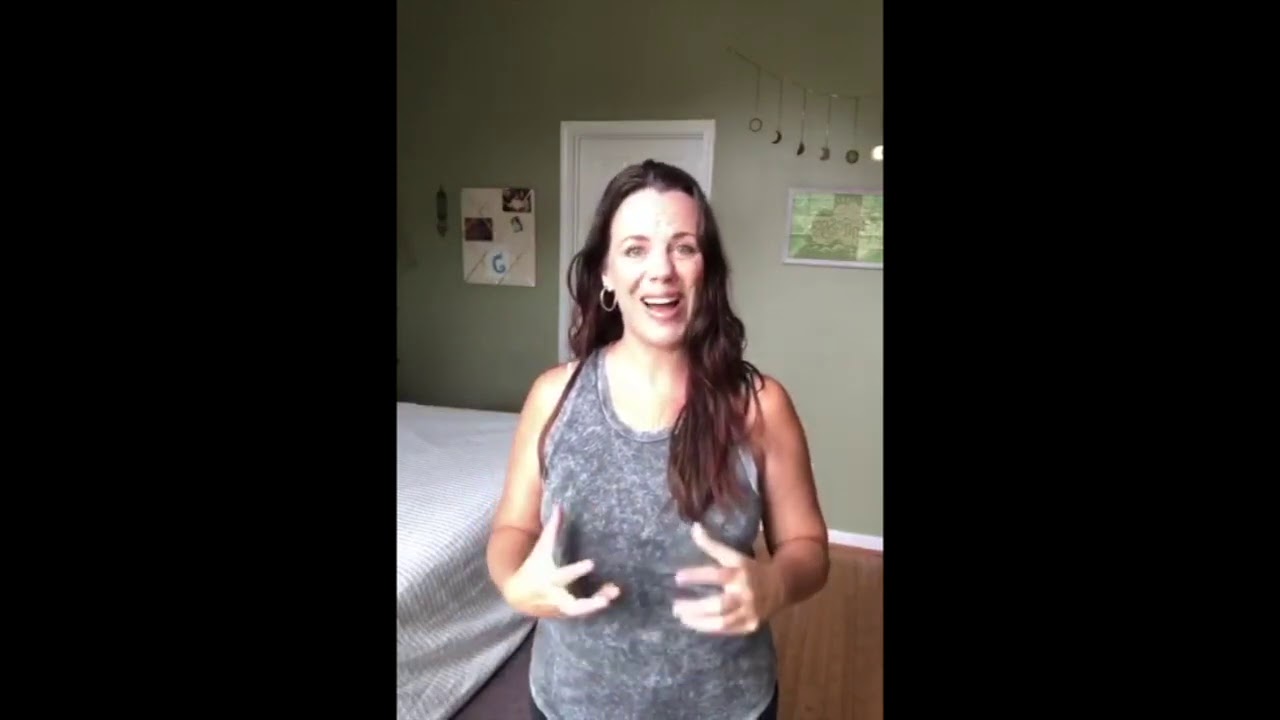 How To Sing With Better Posture And Alignment - YouTube