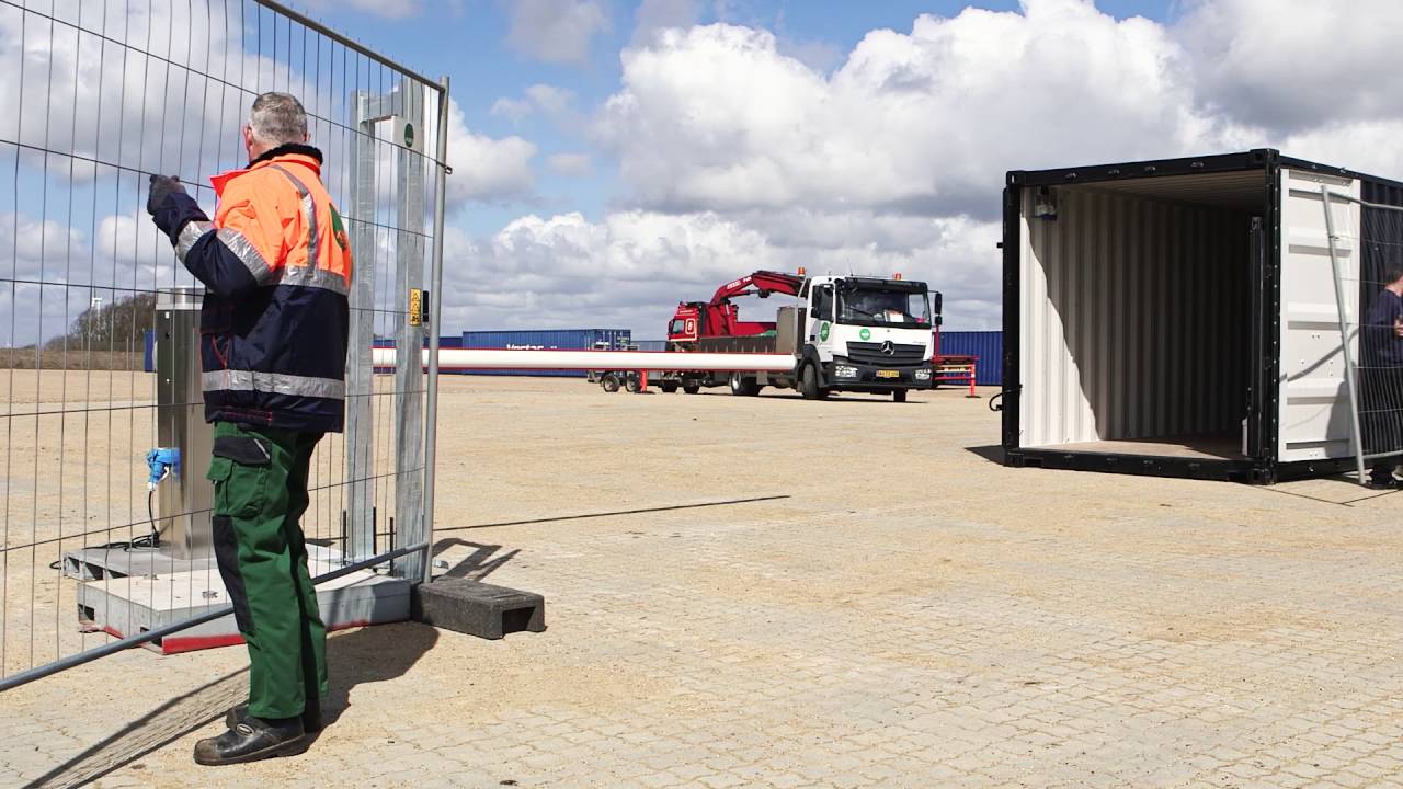 Mobile Gate Security - YouTube