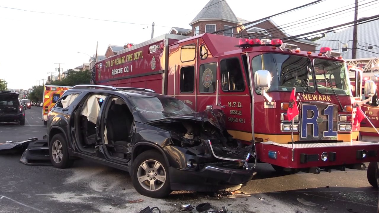 Newark NJ Fire Dept Rescue 1 involved in a Accident with Entrapment ...