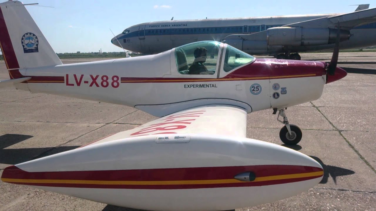 Pazmany PL2 | EET N°4 I BRIGADA AEREA EL PALOMAR - YouTube