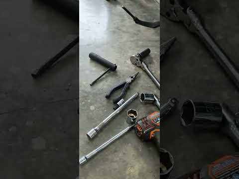 Gen 2 VMAX lowering - YouTube