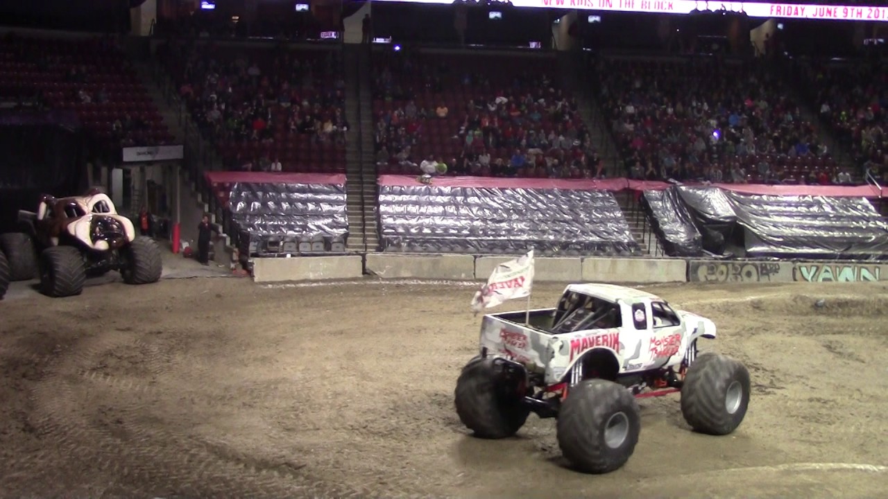 All Star Monster Truck Tour 2017 Maverik Monster Tracker Freestyle ...