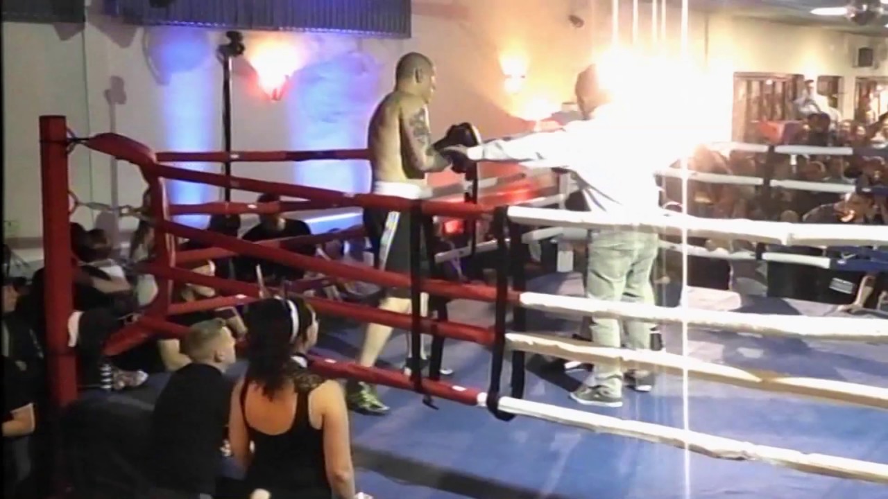 Arek Drezeck vs Thomas Rudkin - YouTube