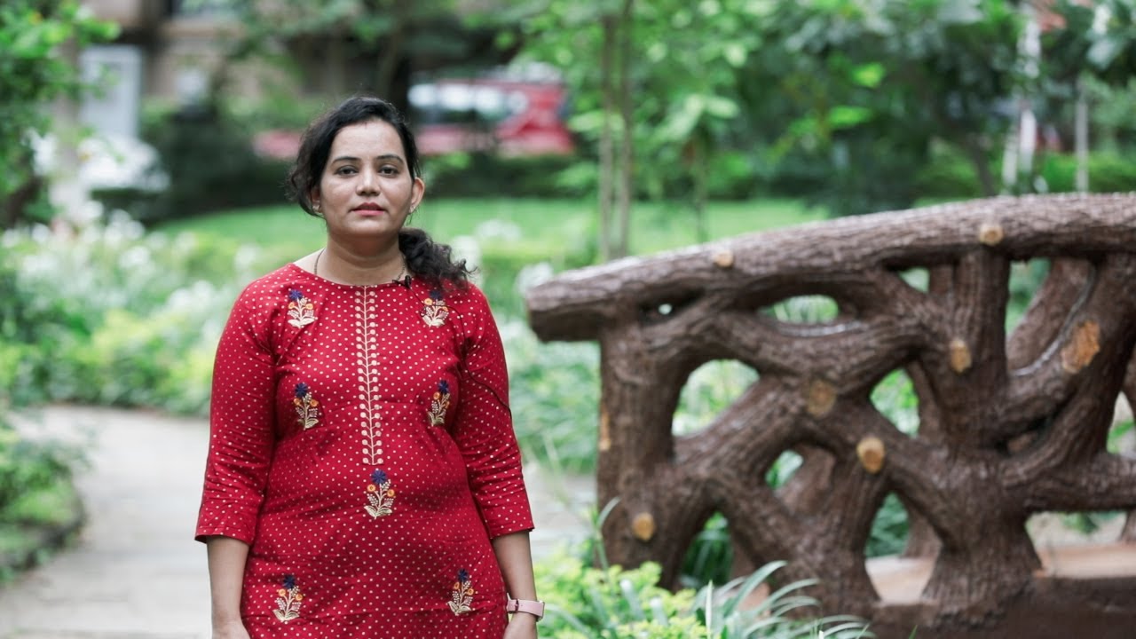 Raheja Gardens Pune - Testimonial by Aarti Bhatkar - YouTube