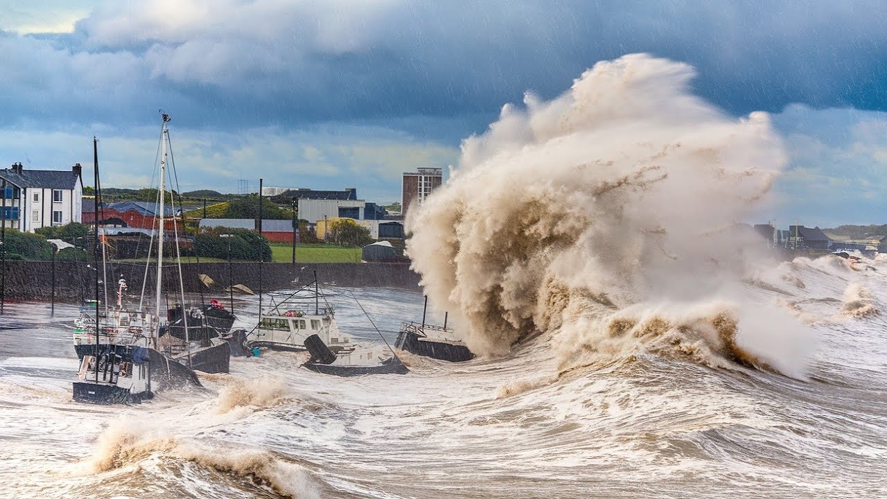 Storm Éowyn Leaves Ireland and UK in Ruins: Horrific Winds Create ...
