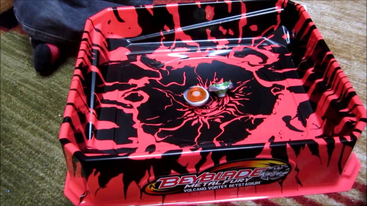 Beyblade battle - Volcano Vortex BeyStadium Cosmic Pegasus versus Beat ...