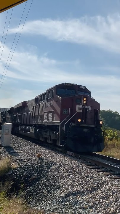 CP 9368 & KCS 4179 lead CPKC 119 - YouTube
