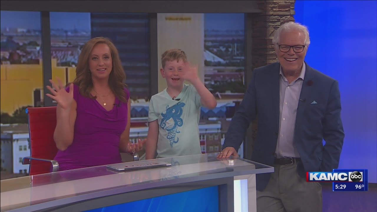 Lauren Matter's son Howie visits the KAMC studio on the last day of ...