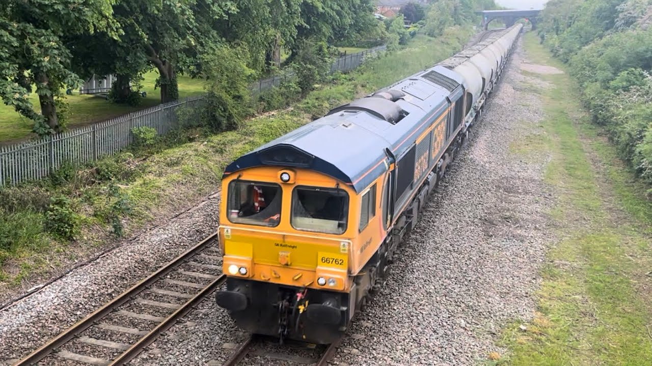 Harborough station class 66s 66777 GBRF class 66762 GBRF class 37884 ...
