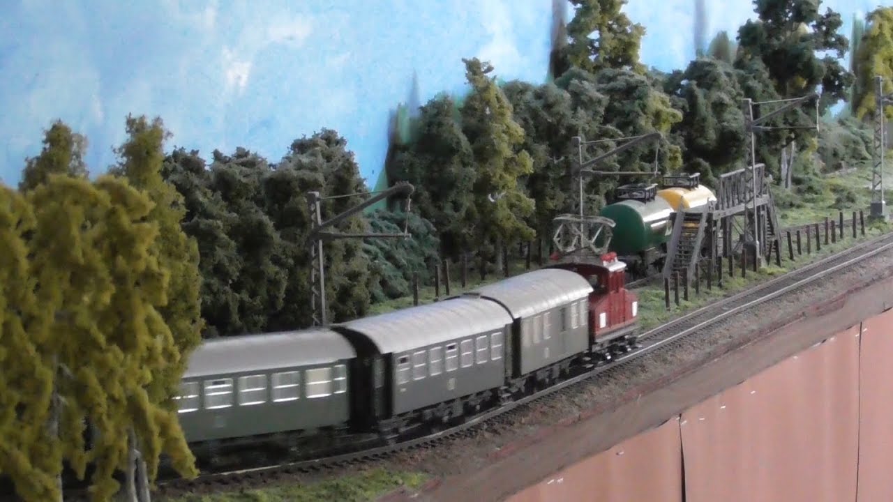 Fleischmann Nostalgie die E69 in Ostenwalde - YouTube