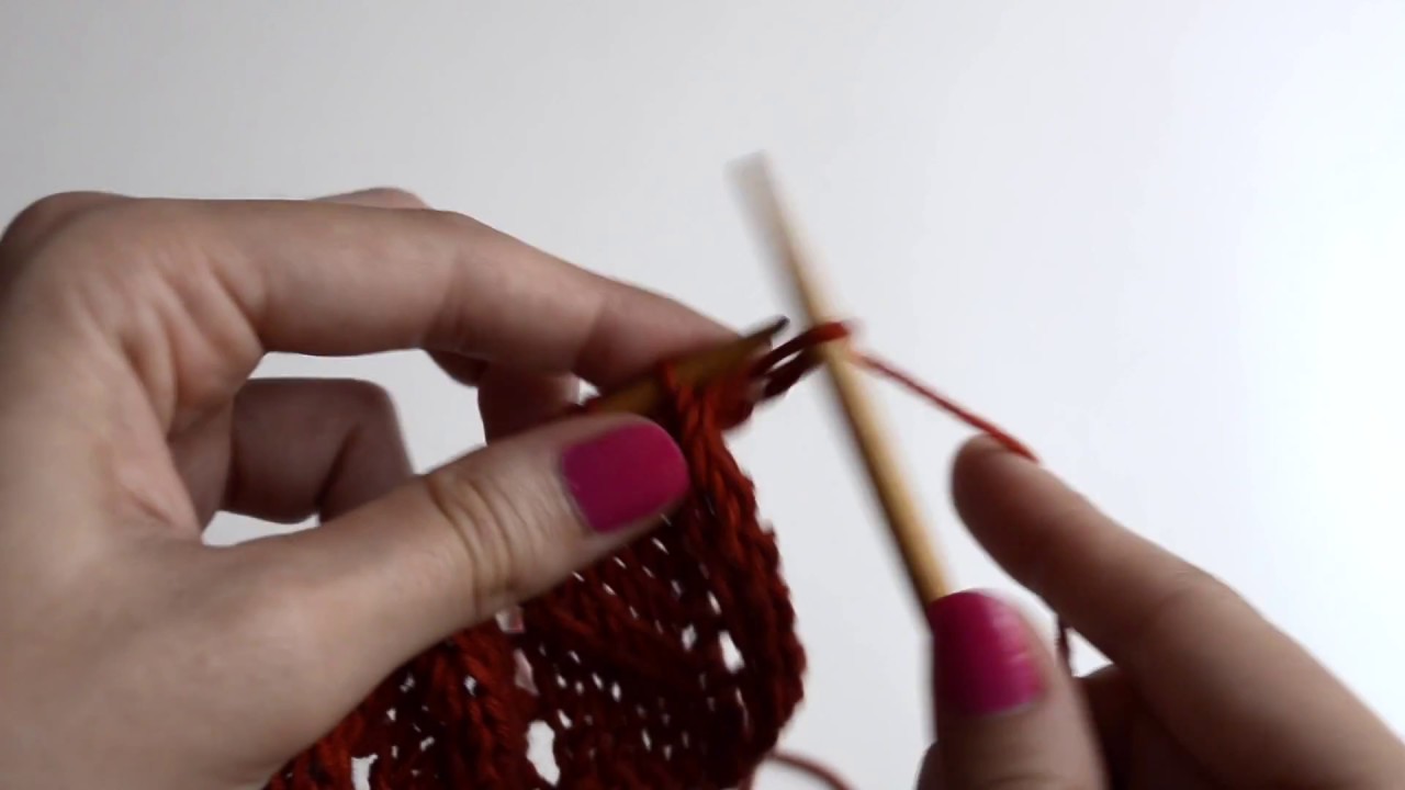 WE ARE KNITTERS - How to knit overlapping waves stitch - YouTube
