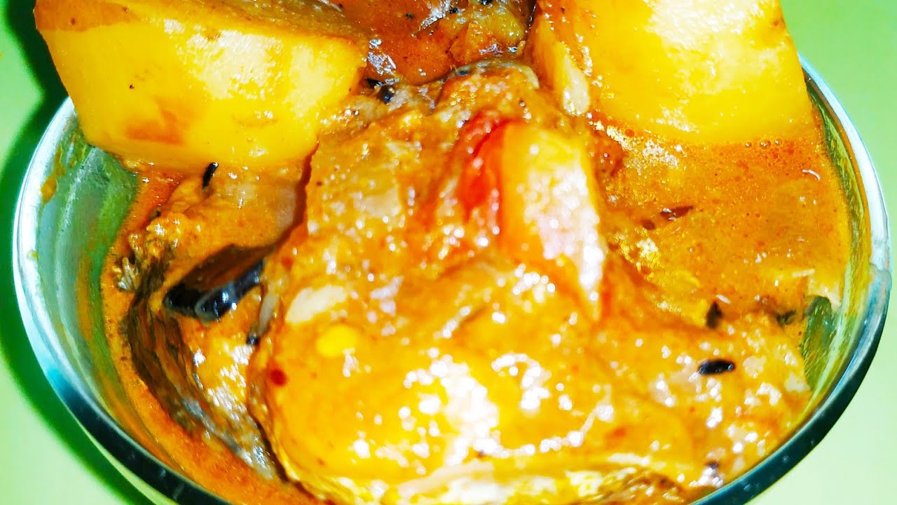 Shol macher jhol || Shol aalu jhol || শোল মাছের ঝোল - YouTube