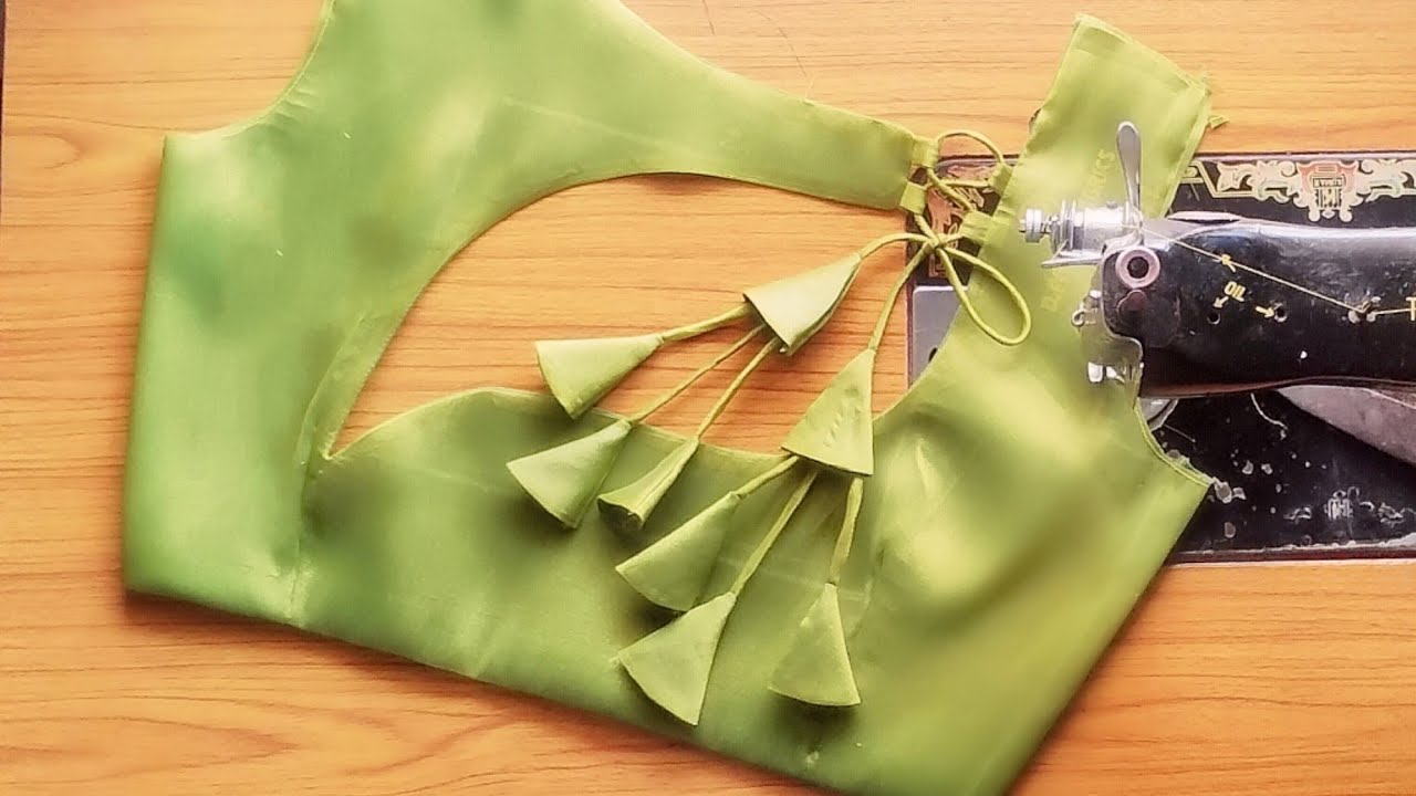 Patti Shape Boat Neck Blouse Designs Cutting And Stitching||New Latest ...