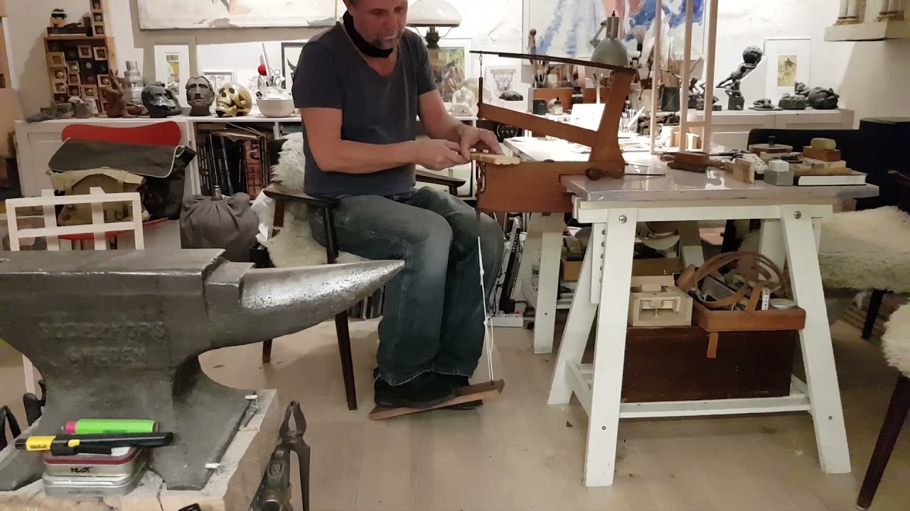 Foot powered antique scroll saw 1 - YouTube