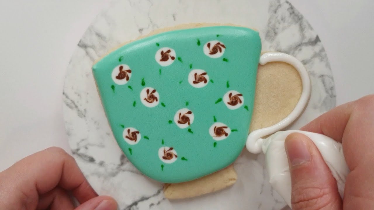 How to make TEACUP COOKIES with royal icing | tutorial - YouTube