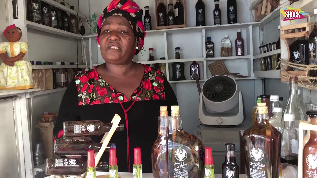 ¿Qué es el viche? Esta es la bebida que representa el Festival Petronio ...